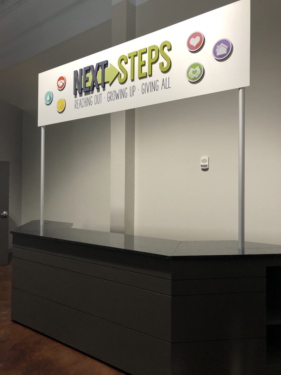 Aluminum Signs: Durable Options for Indoor and Outdoor - Endless Edge