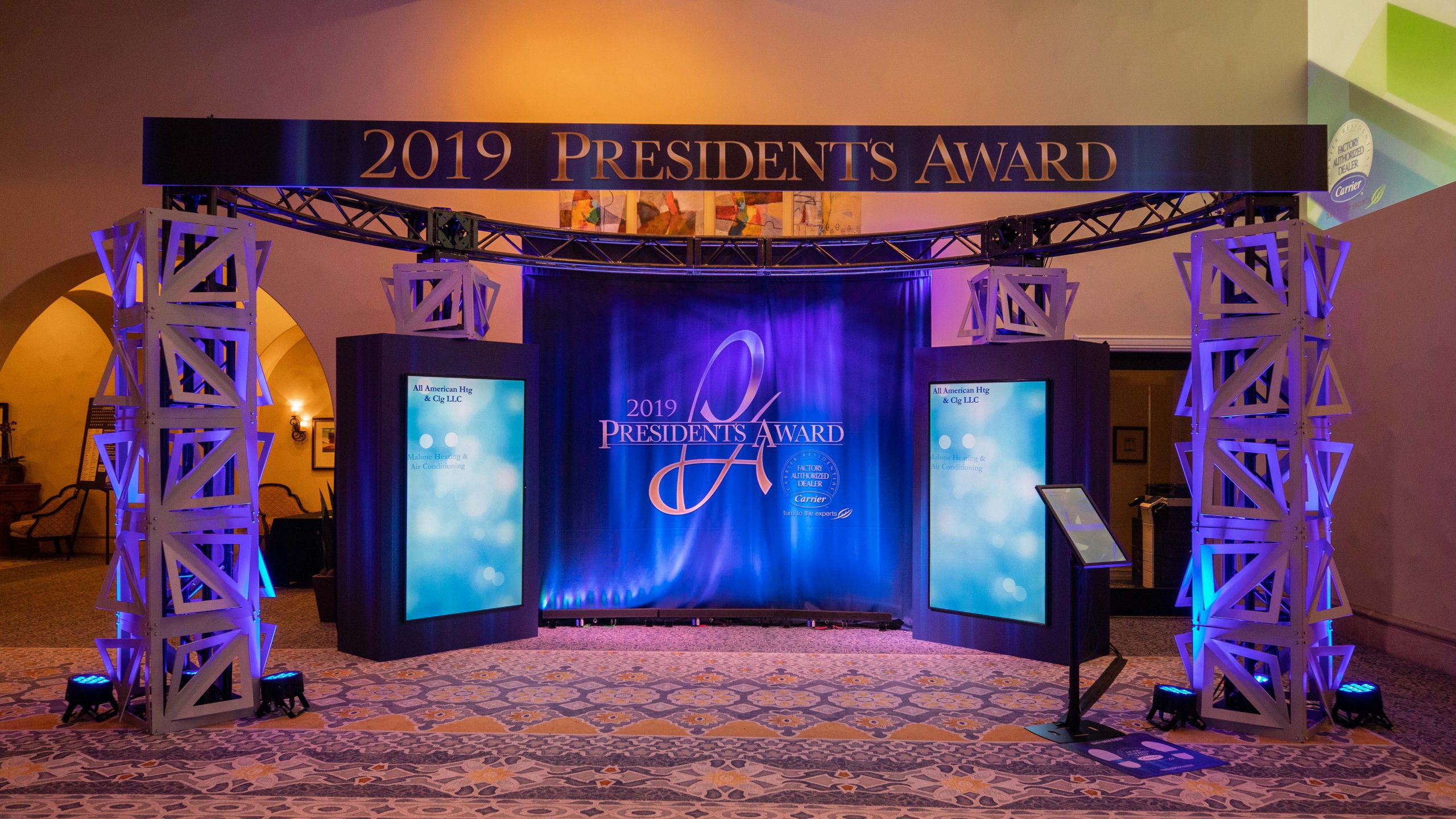 Backdrop Essentials for Stunning Event Decor - Endless Edge