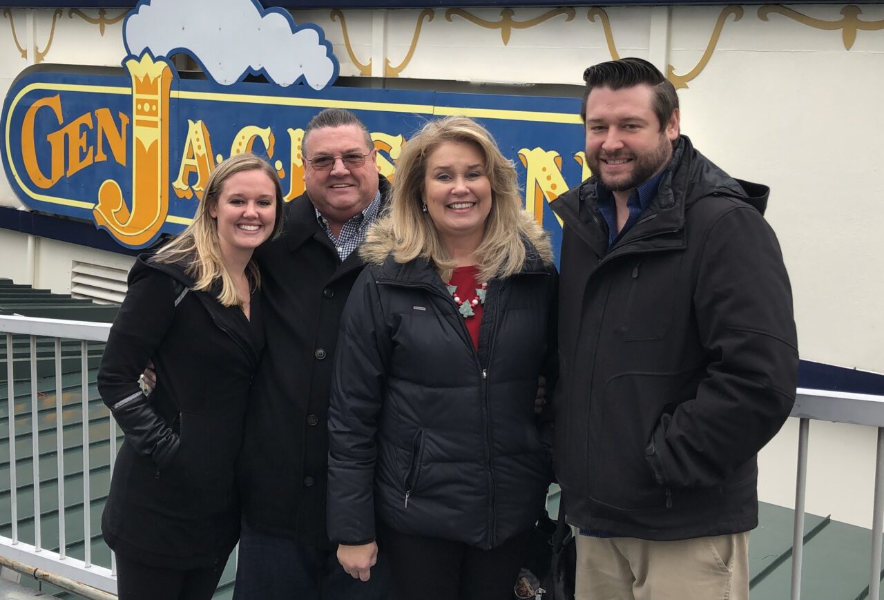 Explore Our Innovative Solutions for Your Graphic Printing Needs!About ...